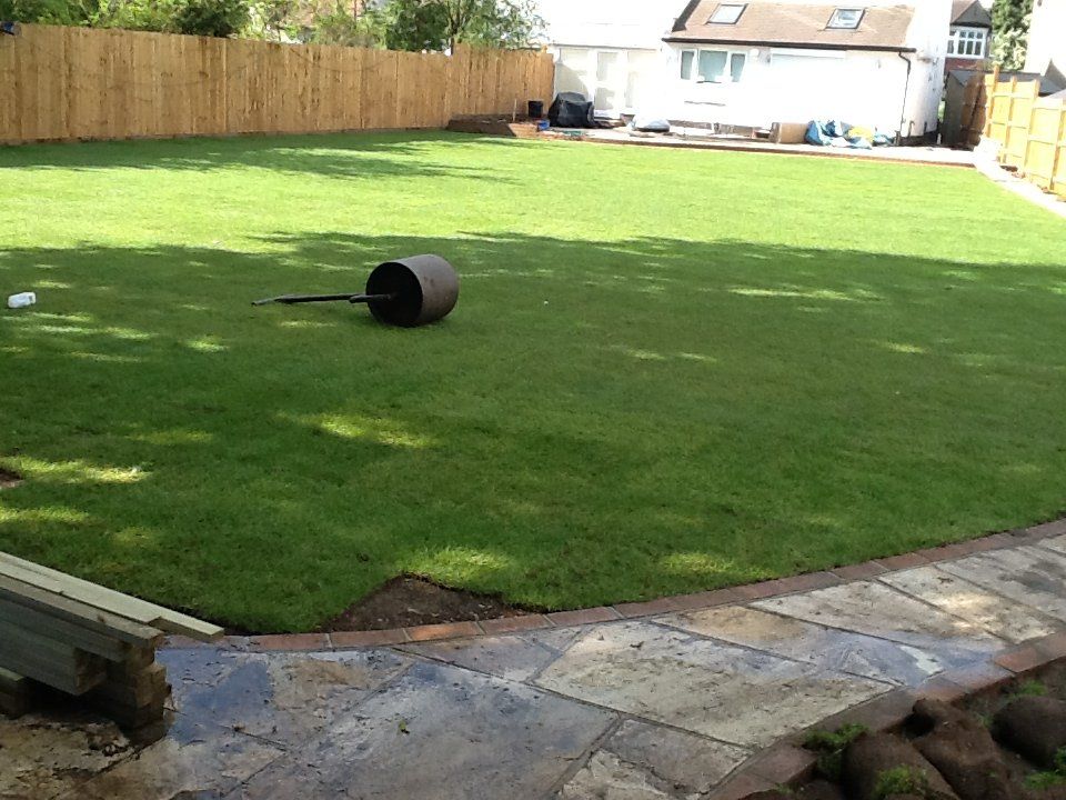 Roll on Turf Lawn Installers Warwickshire | Free Estimates